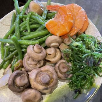 DRAGON STAR BUFFET - Updated August 2024 - 53 Photos & 47 Reviews ...