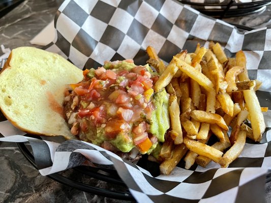 BUSHMILL TAVERN - Updated May 2025 - 131 Photos & 212 Reviews - 4017 ...