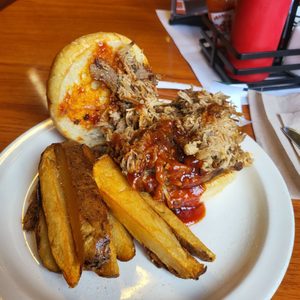TIMBER CHARLIES - 73 Photos & 104 Reviews - 110 Newberry Ave, Newberry ...