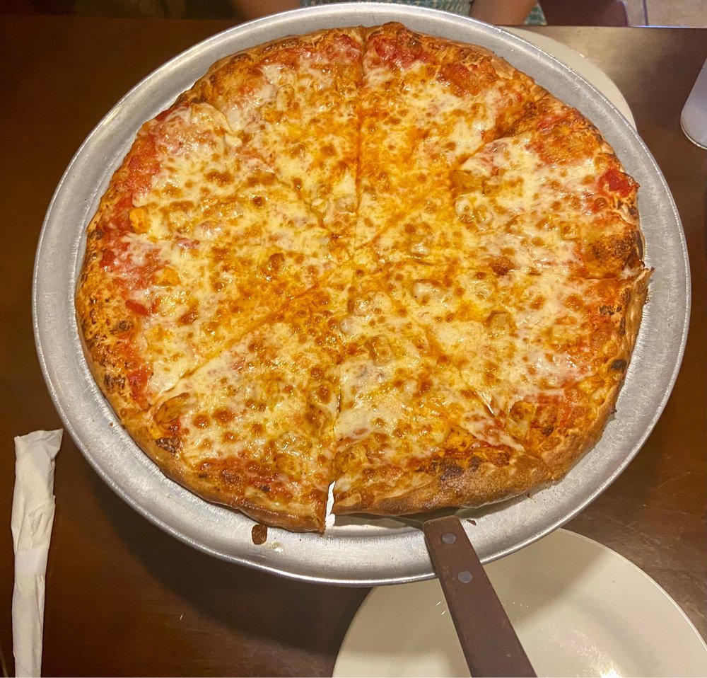 RYANS FAMOUS PIZZA AND SUBS - Updated August 2024 - 68 Photos & 88 ...