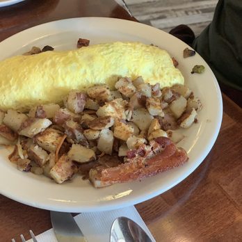 FARMERS SKILLET - Updated December 2025 - 66 Photos & 101 Reviews - 690 ...