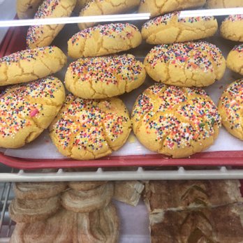 COLOMBIAN BAKERY - Updated December 2025 - 21 Photos & 19 Reviews ...