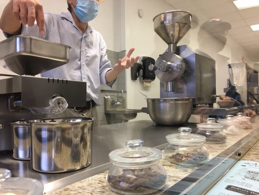 ECUADORIAN CHOCOLATE FACTORY - Updated September 2024 - 42 Photos & 66 ...