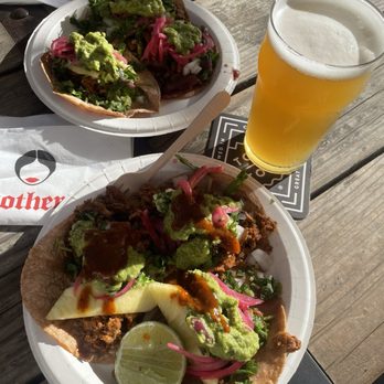 TOPA TOPA BREWING COMPANY - Updated December 2025 - 298 Photos & 241 ...