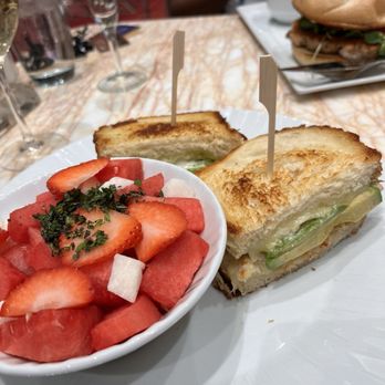 BISCOTTI’S - Updated December 2024 - 958 Photos & 596 Reviews - 2707 S ...