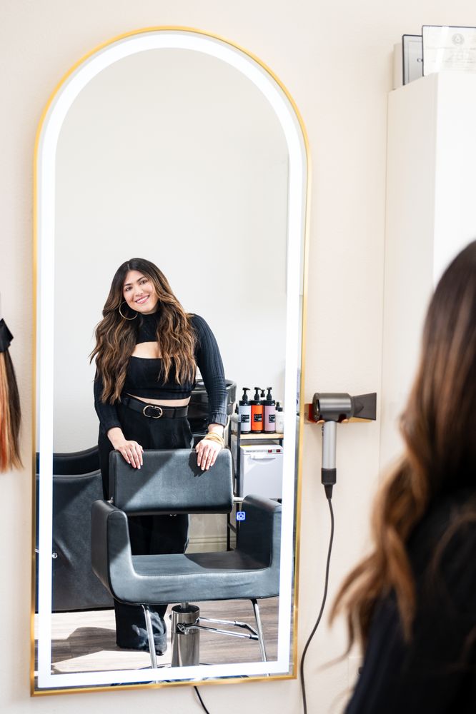FIVE 50 FIVE SALON - Updated September 2024 - 16 Photos - 6100 Chinn ...