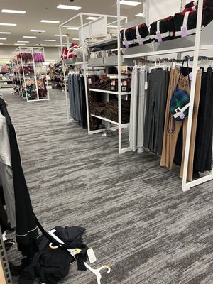 TARGET - Updated January 2026 - 82 Photos & 64 Reviews - 3200 Holcomb ...