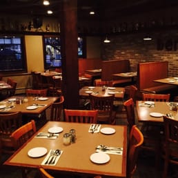 SQUAN TAVERN - Updated July 2025 - 92 Photos & 192 Reviews - 15 Broad ...