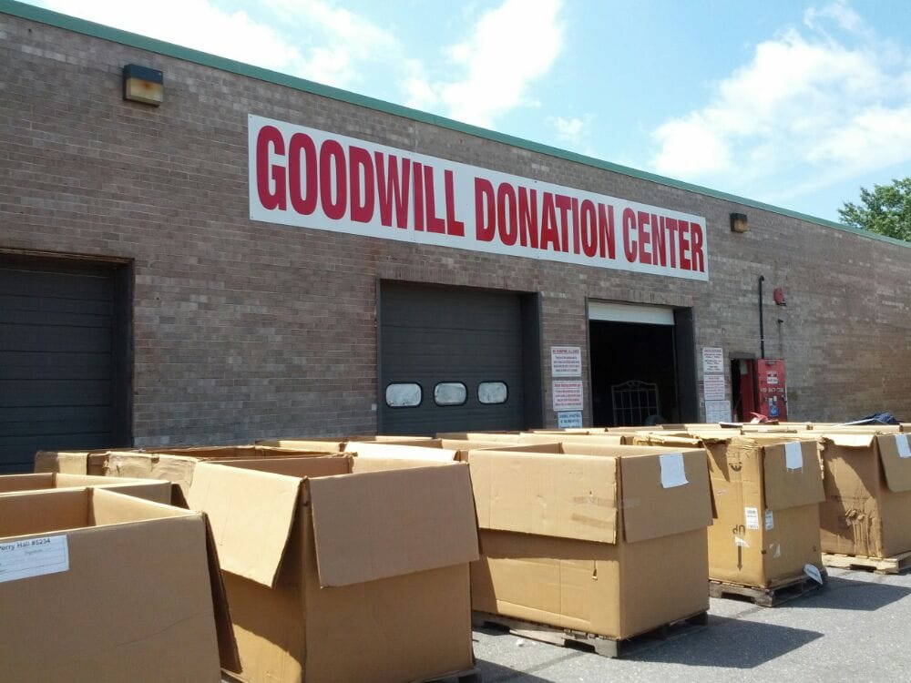 GOODWILL RETAIL STORE AND DONATION CENTER - Updated May 2026 - 13 ...