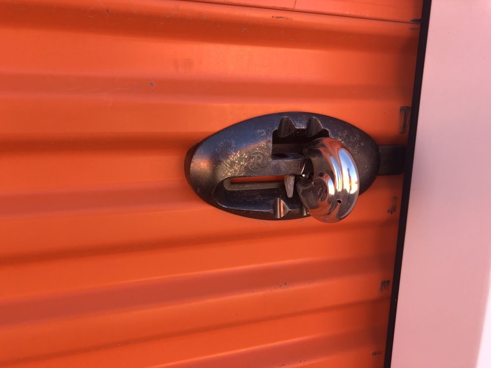 ARMADILLO SELF STORAGE - Updated June 2024 - 13 Photos - 10520 Dyer St ...