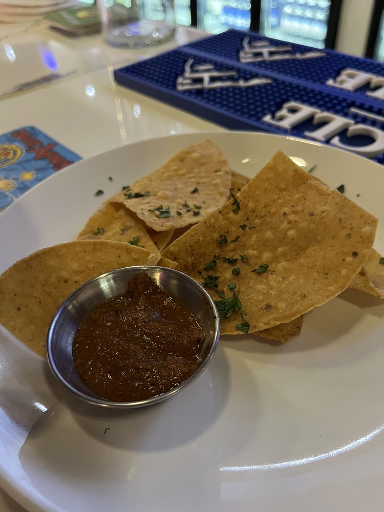 MONARCH BAR AND LOUNGE - 20 Photos - 14129 Memorial Dr, Houston, Texas ...