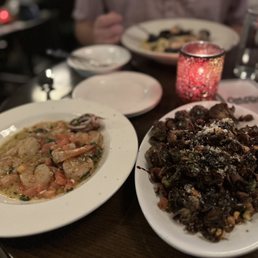 AMARO BISTRO - Updated December 2025 - 730 Photos & 546 Reviews - 18333 ...