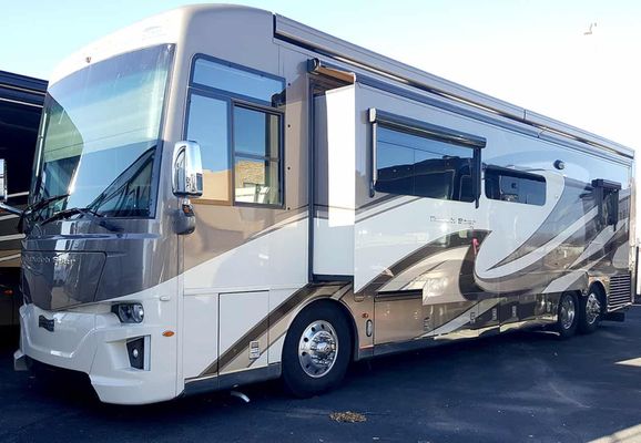 MYERS RV CENTER - Updated January 2026 - 25 Photos & 36 Reviews - 12024 ...