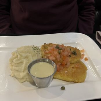 TAVERN 180 - Updated December 2024 - 134 Photos & 162 Reviews - 203 N ...