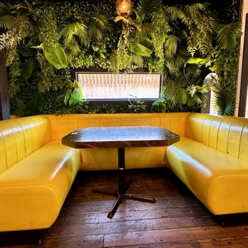 KAMP HOUSTON - 581 Photos & 521 Reviews - 6025 Westheimer Rd, Houston ...