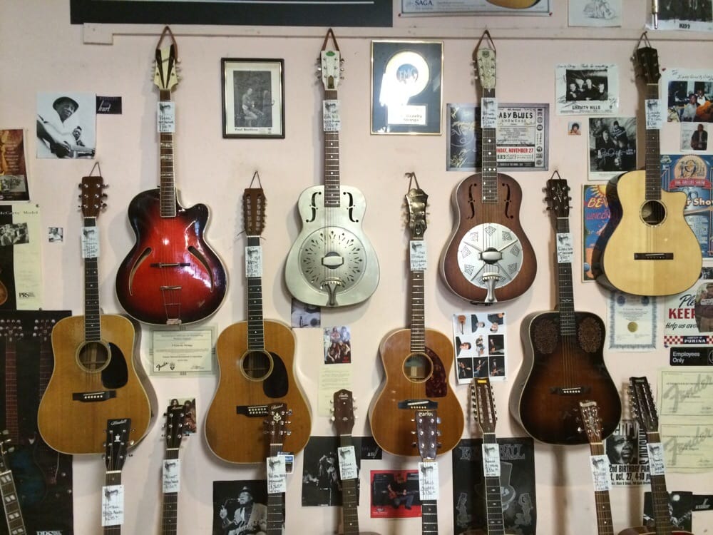 Gravity Strings, St. Louis | Roadtrippers