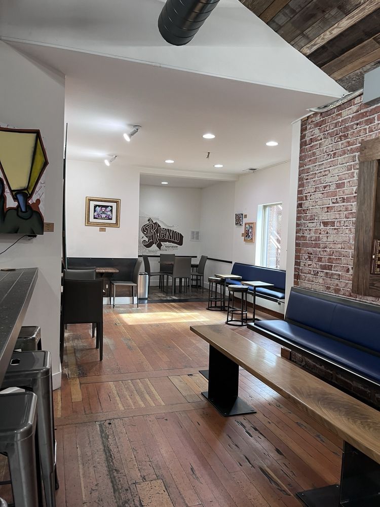 HUB COFFEE ROASTERS - Updated April 2025 - 760 Photos & 555 Reviews ...