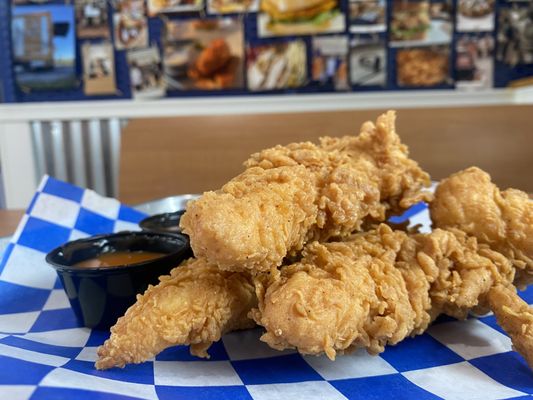 CHICK MAGNET - Updated December 2025 - 31 Photos & 21 Reviews - 2747 W ...