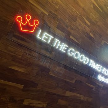 PINZ BOWLING KITCHEN + BAR - Updated October 2025 - 323 Photos & 860 ...