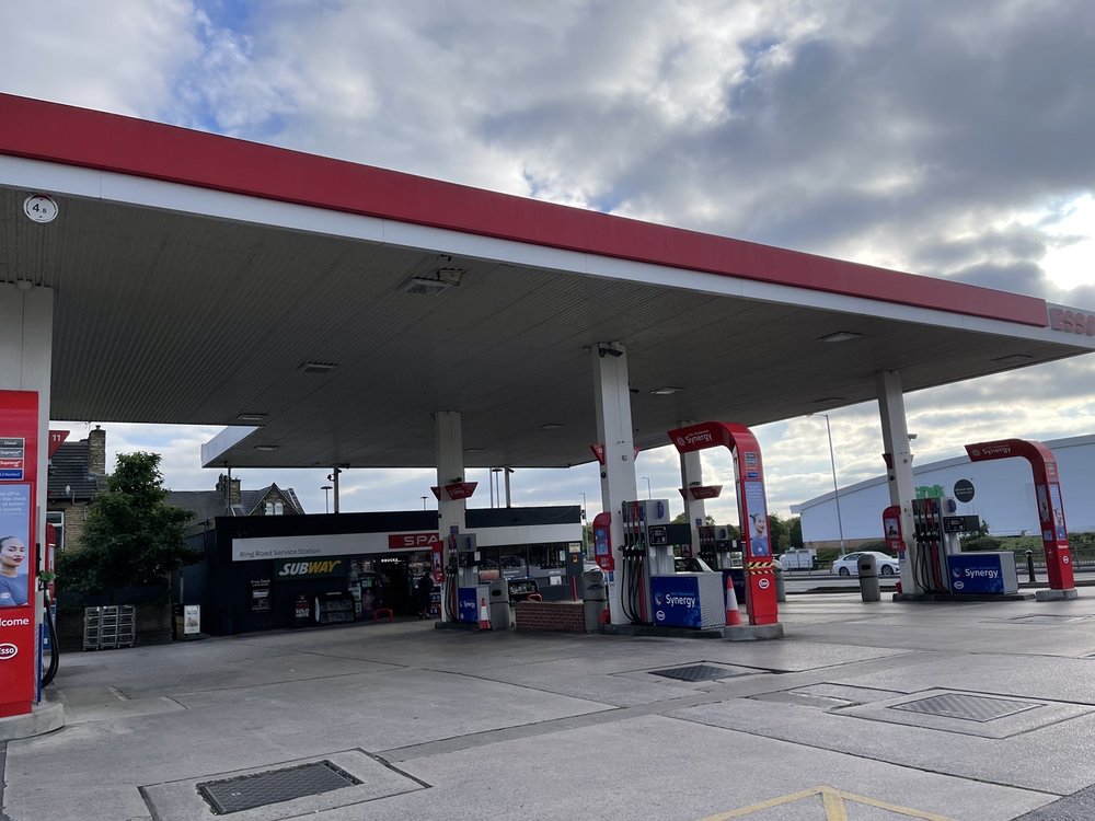 ESSO EG RING ROAD - Rooley Ln, Bradford, West Yorkshire, United Kingdom ...
