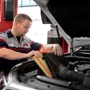 HOTCHKISS AUTO REPAIR - 25 Photos & 108 Reviews - 6918 E Colfax Ave ...