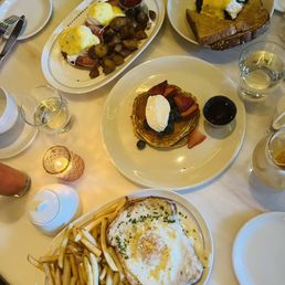 ROCHAMBEAU - Updated November 2025 - 678 Photos & 364 Reviews - 900 ...