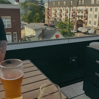 3UP ROOFTOP LOUNGE - Updated January 2025 - 212 Photos & 144 Reviews ...