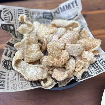 BROTHERS CASCADIA EVERGREEN PUB - Updated July 2024 - 51 Photos & 24 ...