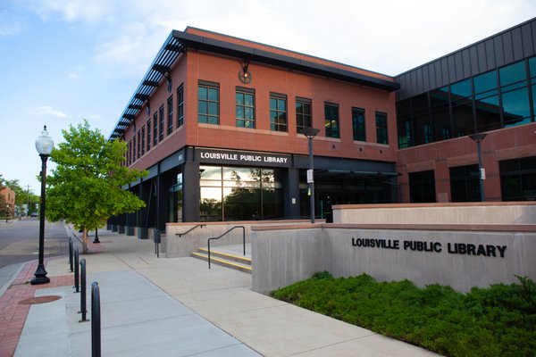 LOUISVILLE PUBLIC LIBRARY - Updated December 2025 - 10 Photos & 16 ...