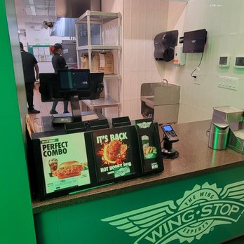 WINGSTOP - Updated July 2025 - 12 Photos & 14 Reviews - 2665 Broadway ...