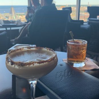 BLU - Updated November 2025 - 279 Photos & 163 Reviews - 424 E ...