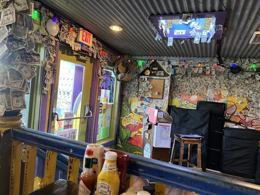 PURPLE PARROT GRILL - Updated June 2025 - 448 Photos & 602 Reviews ...