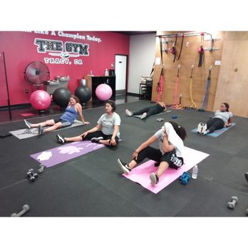THE GYM TRACY - Updated June 2024 - 23 Photos & 18 Reviews - 1005 E ...