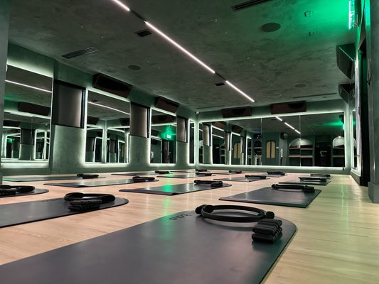 BREAK FREE MOVEMENT - Updated October 2025 - 28 Photos & 13 Reviews ...