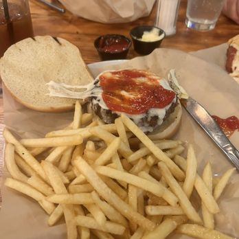 TRE PIZZA, PASTA, BEER GARDEN - Updated November 2024 - 279 Photos ...