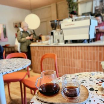 ALLEZ CAFE - Updated December 2025 - 348 Photos & 152 Reviews - 2239 N ...