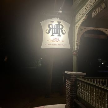 RAILROAD HOUSE INN - Updated January 2025 - 247 Photos & 183 Reviews ...