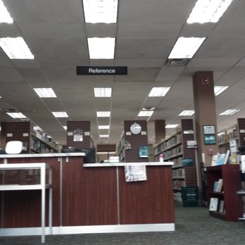 HELEN HALL LIBRARY - Updated July 2025 - 42 Photos & 28 Reviews - 100 W ...