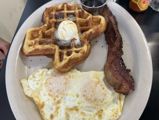 TEXAS TOAST BREAKFAST AND BURGERS - Updated May 2024 - 21 Photos & 30 ...