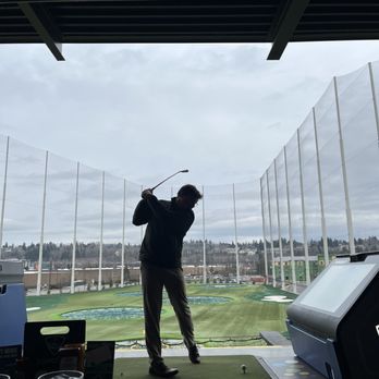 TOPGOLF - Updated July 2025 - 529 Photos & 266 Reviews - 780 Logan Ave ...