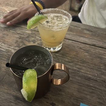 THE TIPSY OAK - Updated July 2024 - 851 Photos & 859 Reviews - 301 E ...