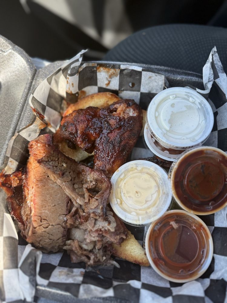 OFF THE HOOK BBQ - Updated January 2026 - 58 Photos & 61 Reviews - 7506 ...