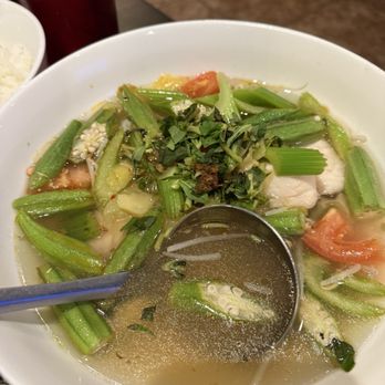 9 ROSES - Updated October 2025 - 673 Photos & 304 Reviews - 1100 ...