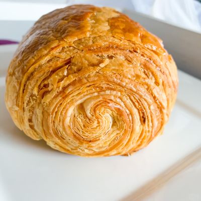 PENINSULA PASTRIES PALM SPRINGS - 433 Photos & 340 Reviews - 611 S Palm ...