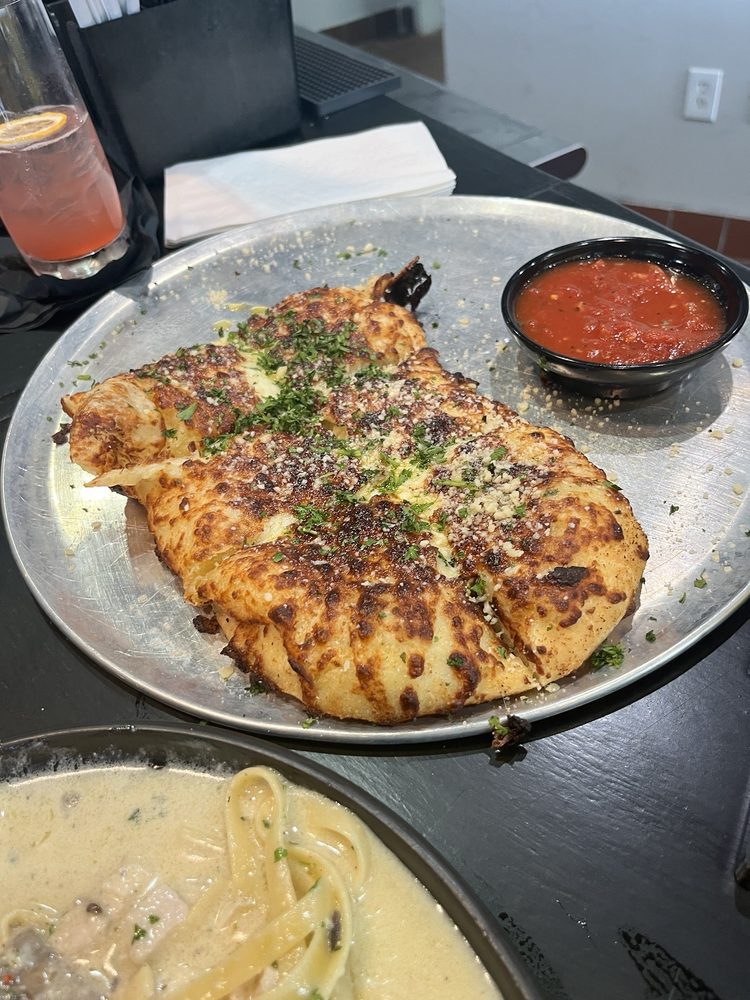 TWISTED PYE - Updated February 2025 - 98 Photos & 49 Reviews - 1851 ...