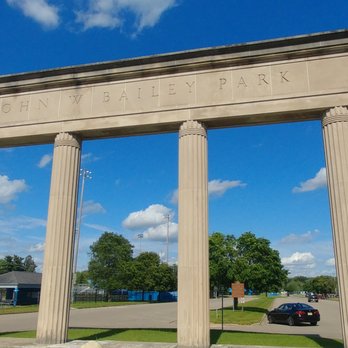 BAILEY PARK - Updated September 2025 - 10 Photos - 1350 Capital Ave NE ...
