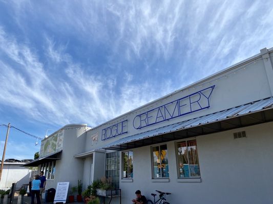 ROGUE CREAMERY - 260 Photos & 169 Reviews - Cheese Shops - 311 N Front ...