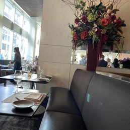 PROSPECT - Updated August 2024 - 2527 Photos & 1644 Reviews - 300 Spear ...