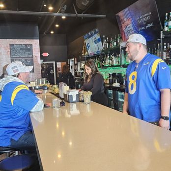 INDIO TAPHOUSE - Updated October 2025 - 180 Photos & 130 Reviews ...