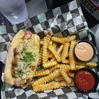 BURGER PUNK - BRITTON DISTRICT - Updated December 2025 - 52 Photos & 33 ...